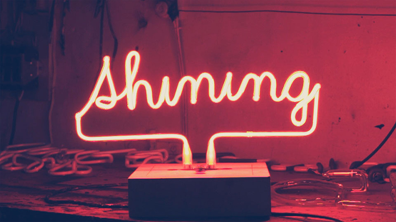 Letreiros Neon: 15 Ideias de Letras Neon para te Inspirar